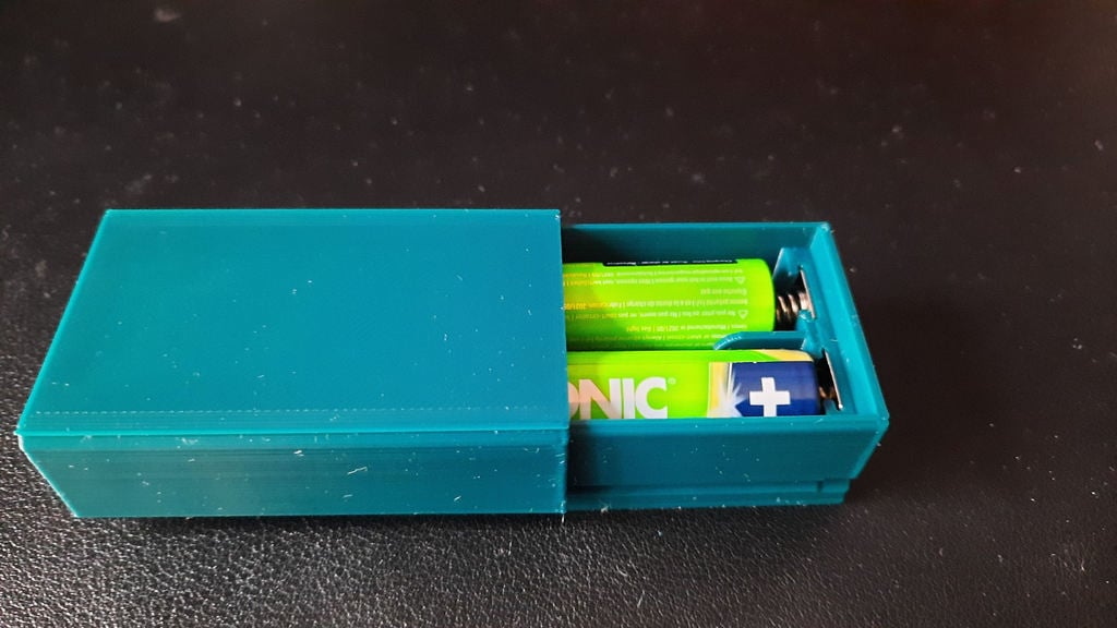 Two AA Battery Pack With Two-Direction Cover by Cargy | Download free ...