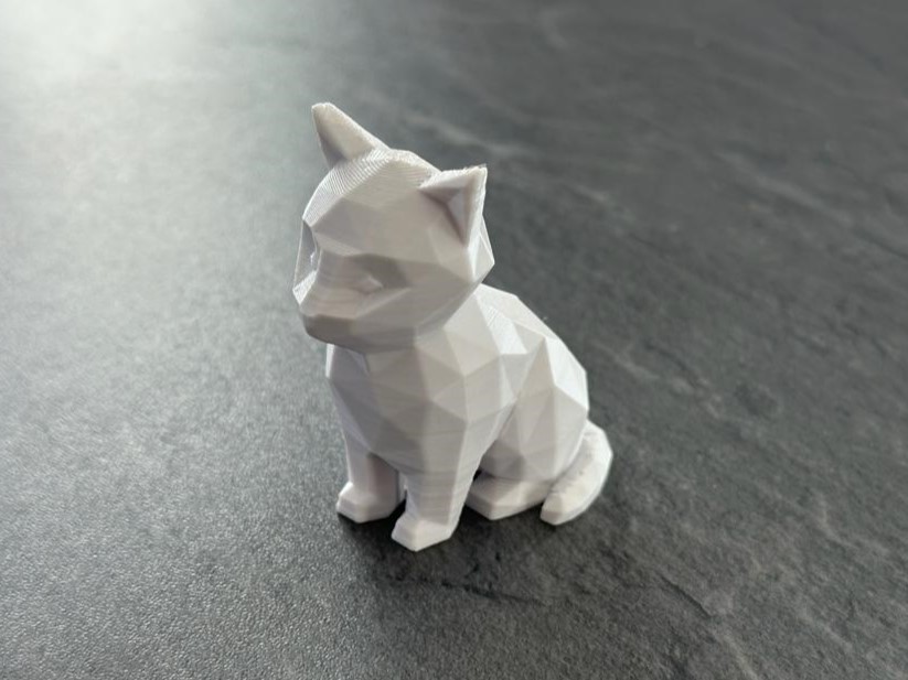 Cute Low Poly Cat (No Supports) by Matthias L | Download free STL model ...