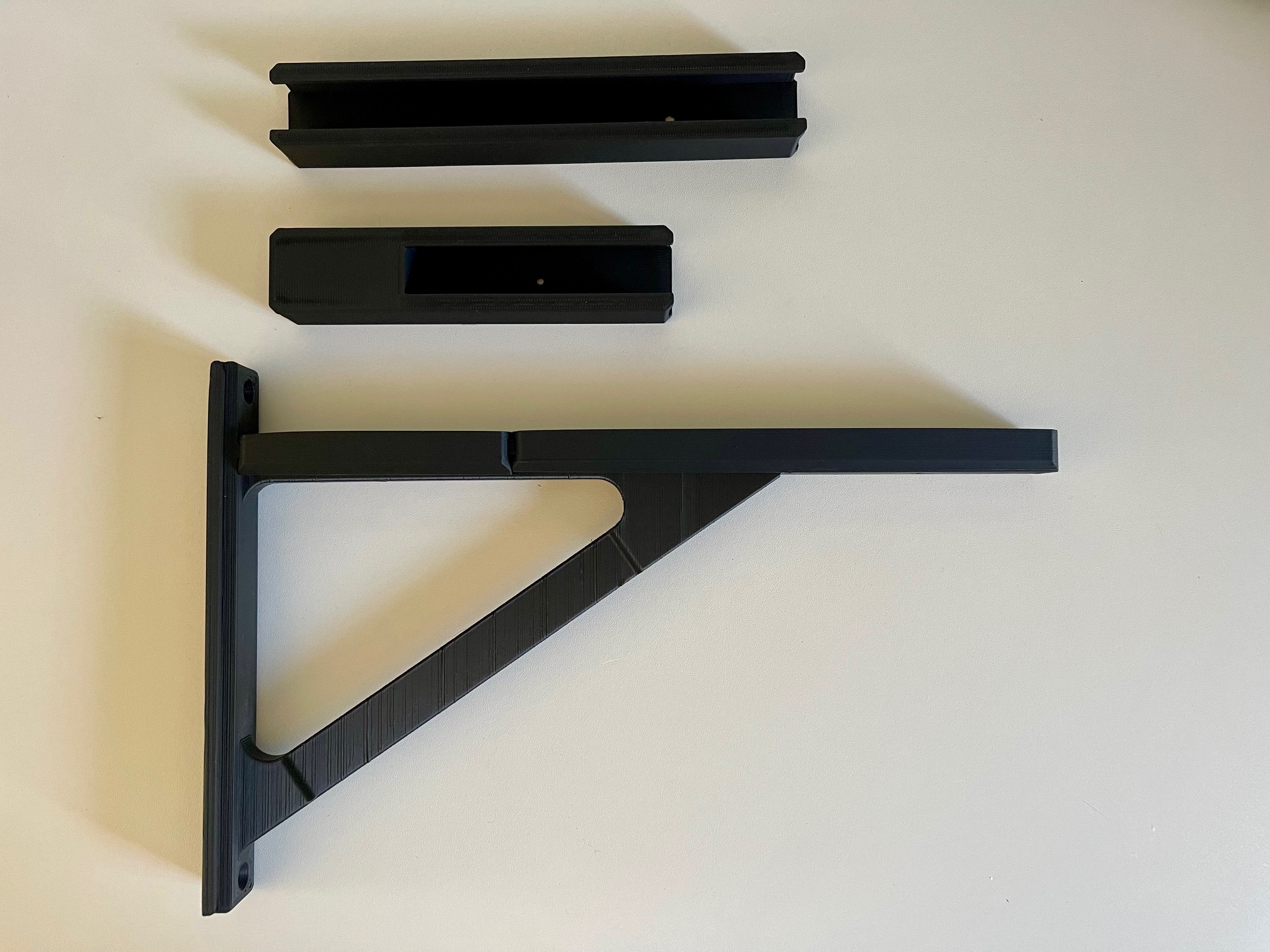 Expandable shelf bracket by vmLOGIC | Download free STL model ...