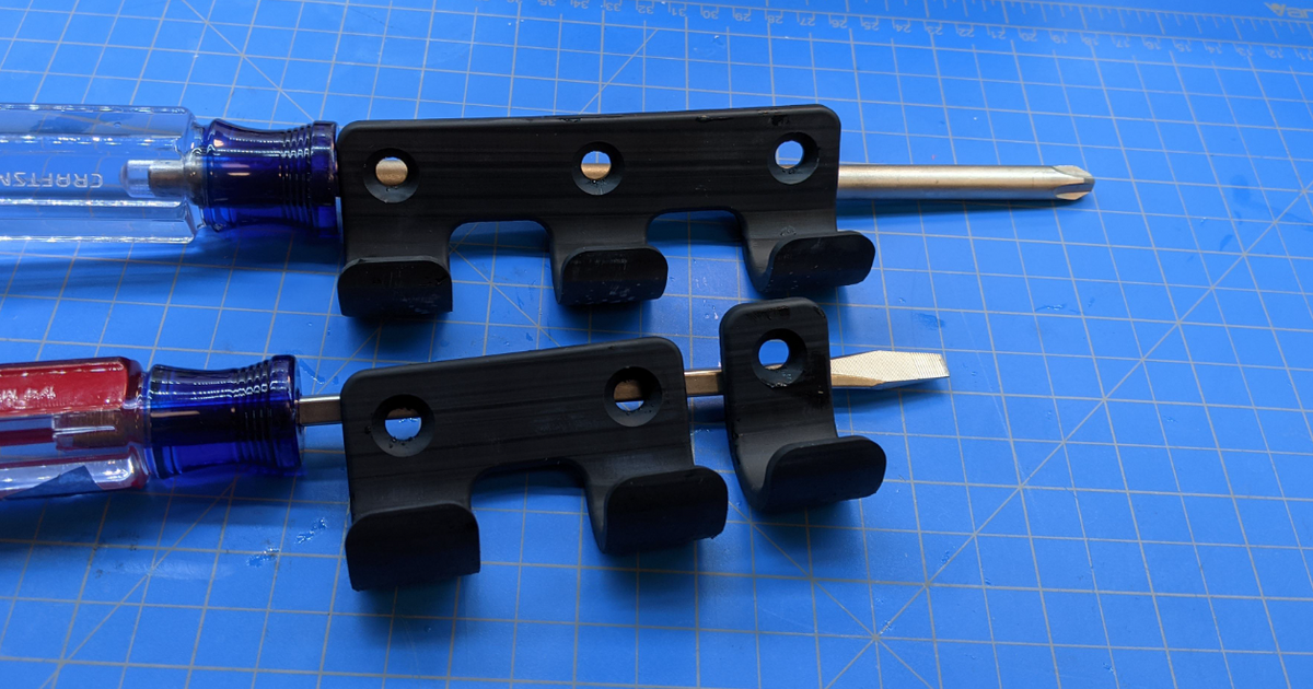 1-in 8020 Extrusion Hooks by Jason Traud | Download free STL model ...
