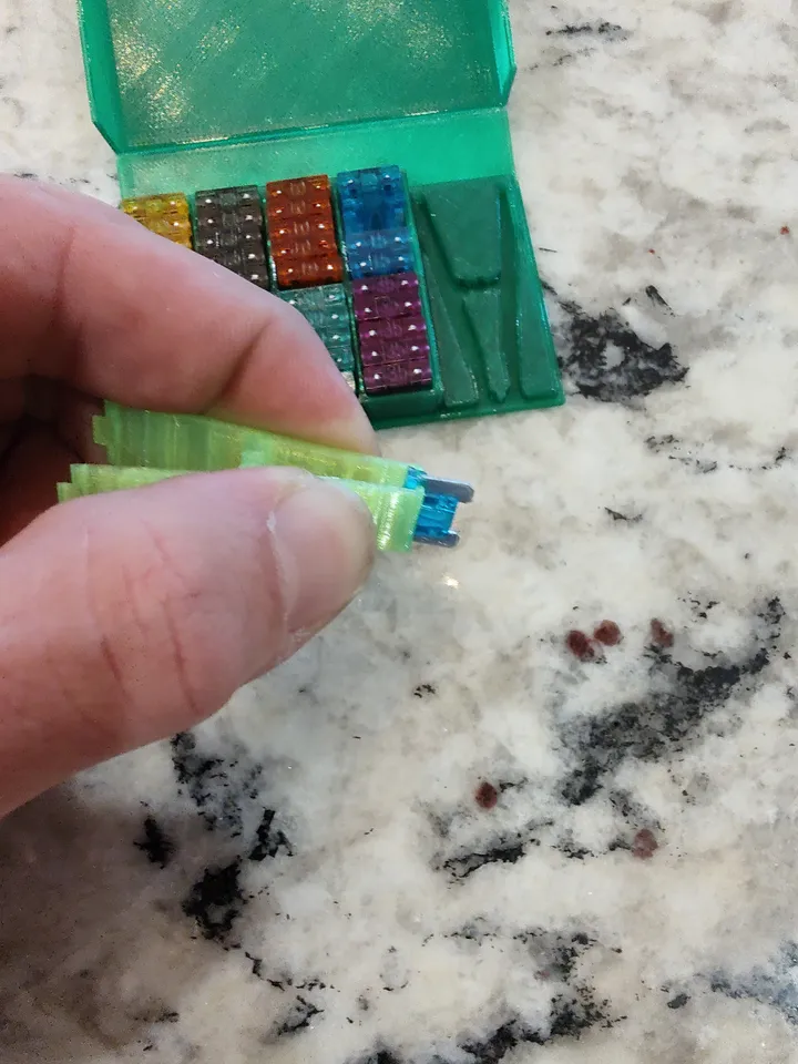 Fuse case and puller for low profile and mini car fuses by Cameron ...