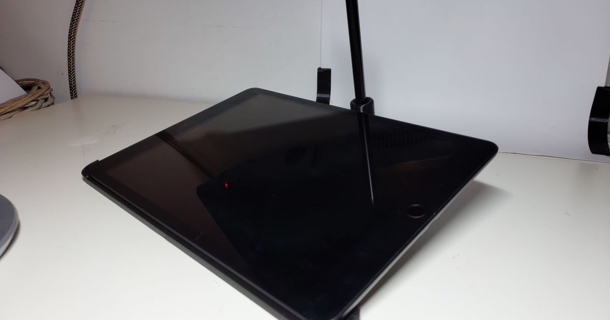 Ipad drawing/ writing stand for 7th generation. With pen holder. by ...