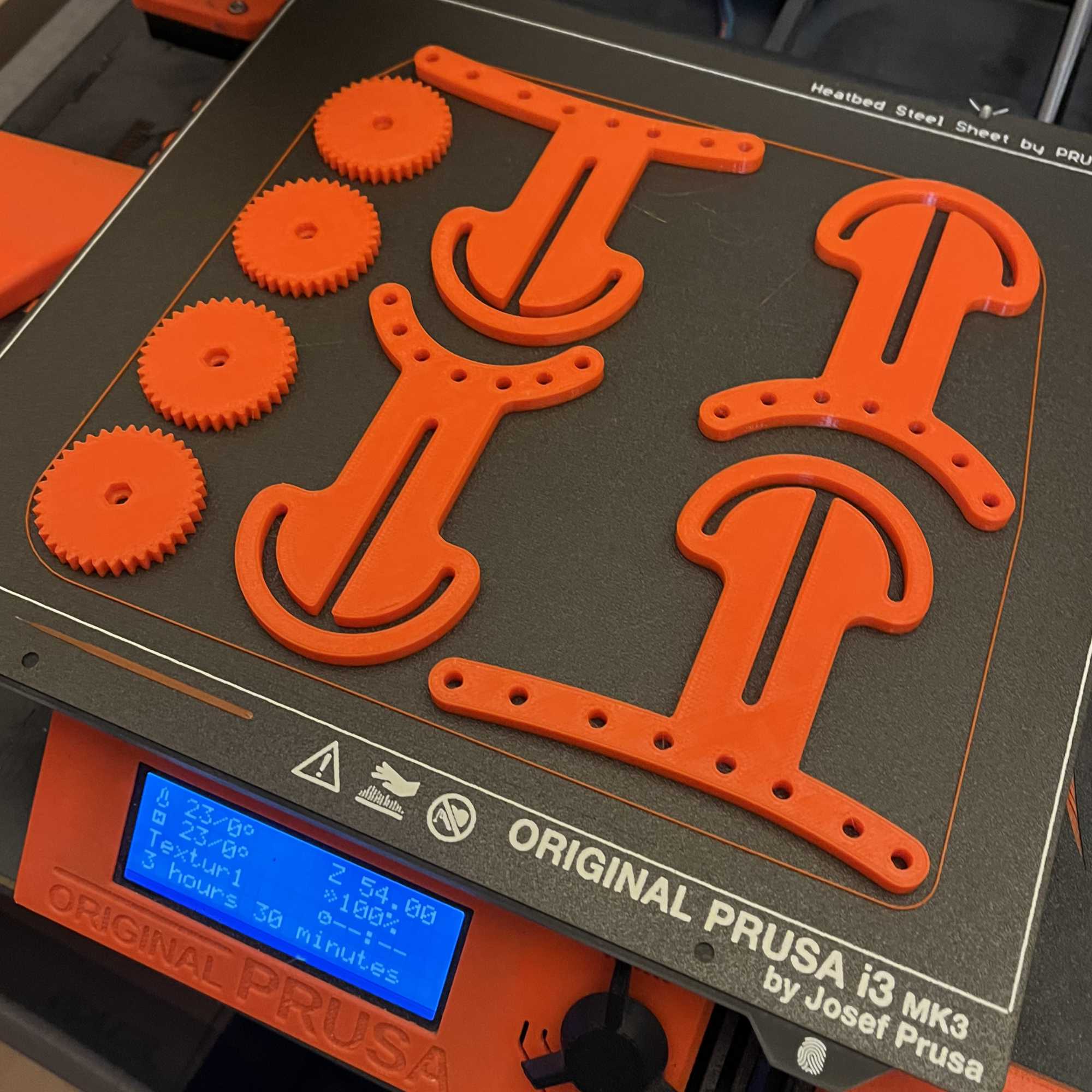 Paint model holder for 1/48 and 1/32 scale models v2 by romcoromcoromco ...