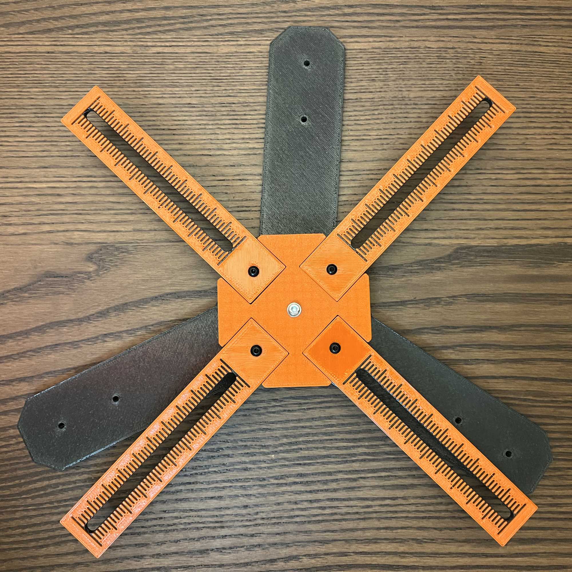 Paint model holder for 1/48 and 1/32 scale models v2 by romcoromcoromco ...