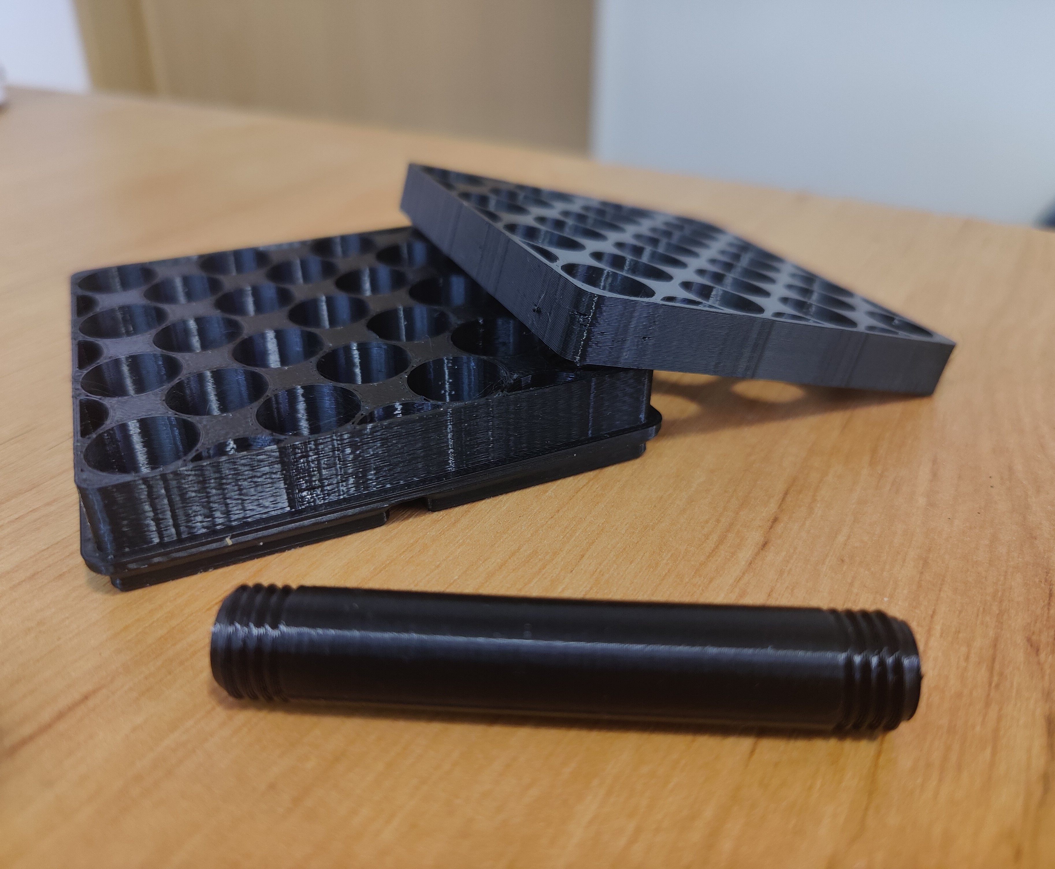 Gridfinity pen/pencil stand (no glue) by Adam Příhoda | Download free ...