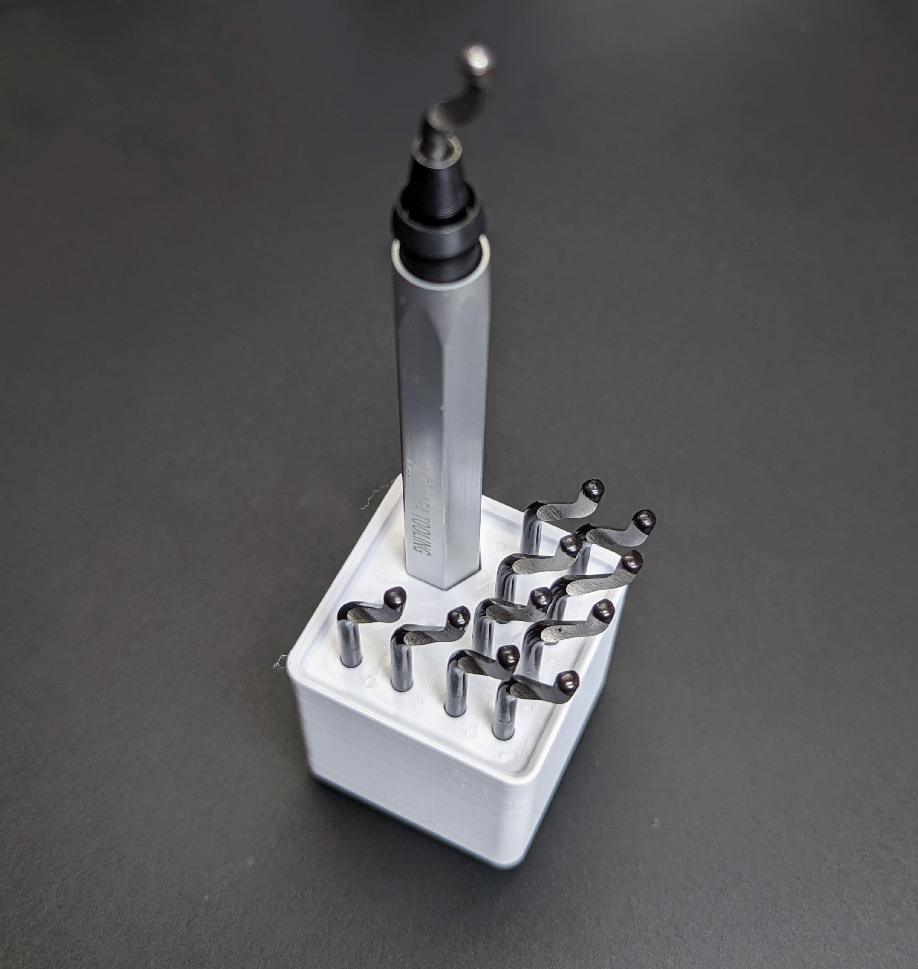 Gridfinity 6U Holder for AFA Hex Handle Deburring Tool by Dan Cabral | Download free STL model ...