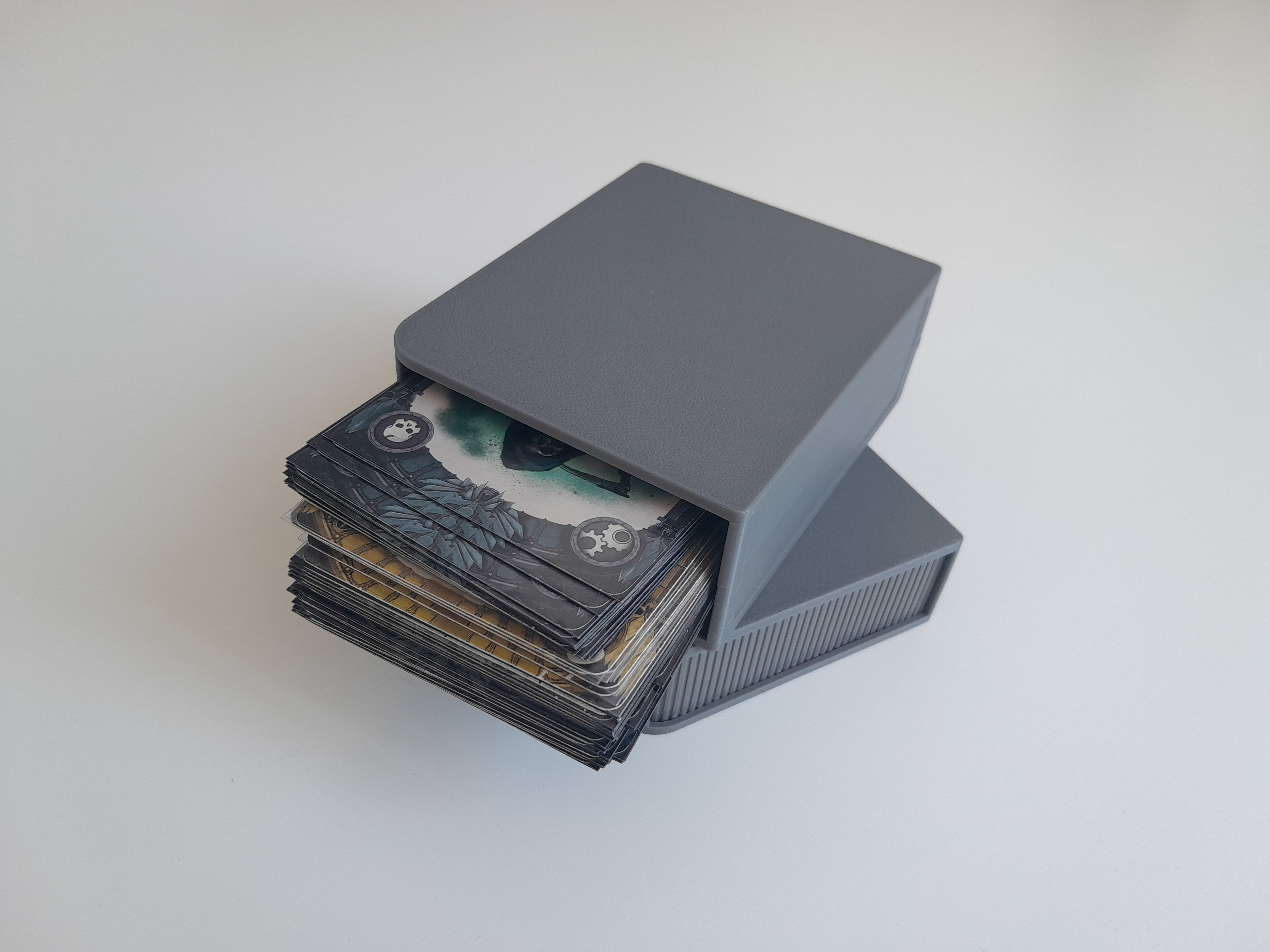 Game Card Box by 3D Printing Dude | Download free STL model ...