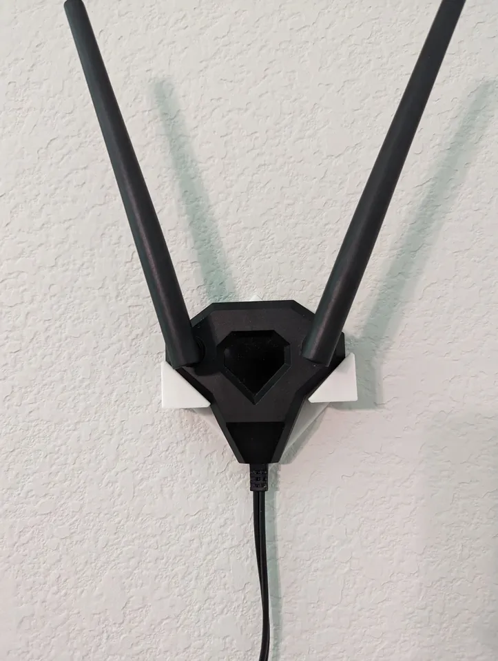 Triangle Wifi Antenna Wall Mount by Cory C | Download free STL model ...