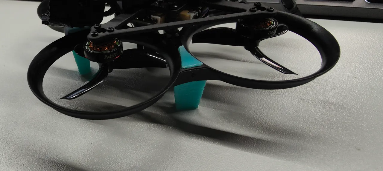 BETAFPV Pavo Pico Landing Gear by echterhoff | Download free STL model | Printables.com