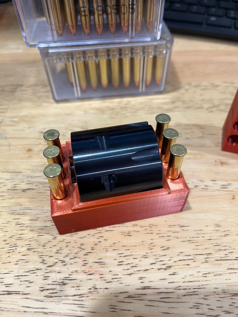 .22LR/.22Mag Case with bullets by Newbie Yep | Download free STL model ...