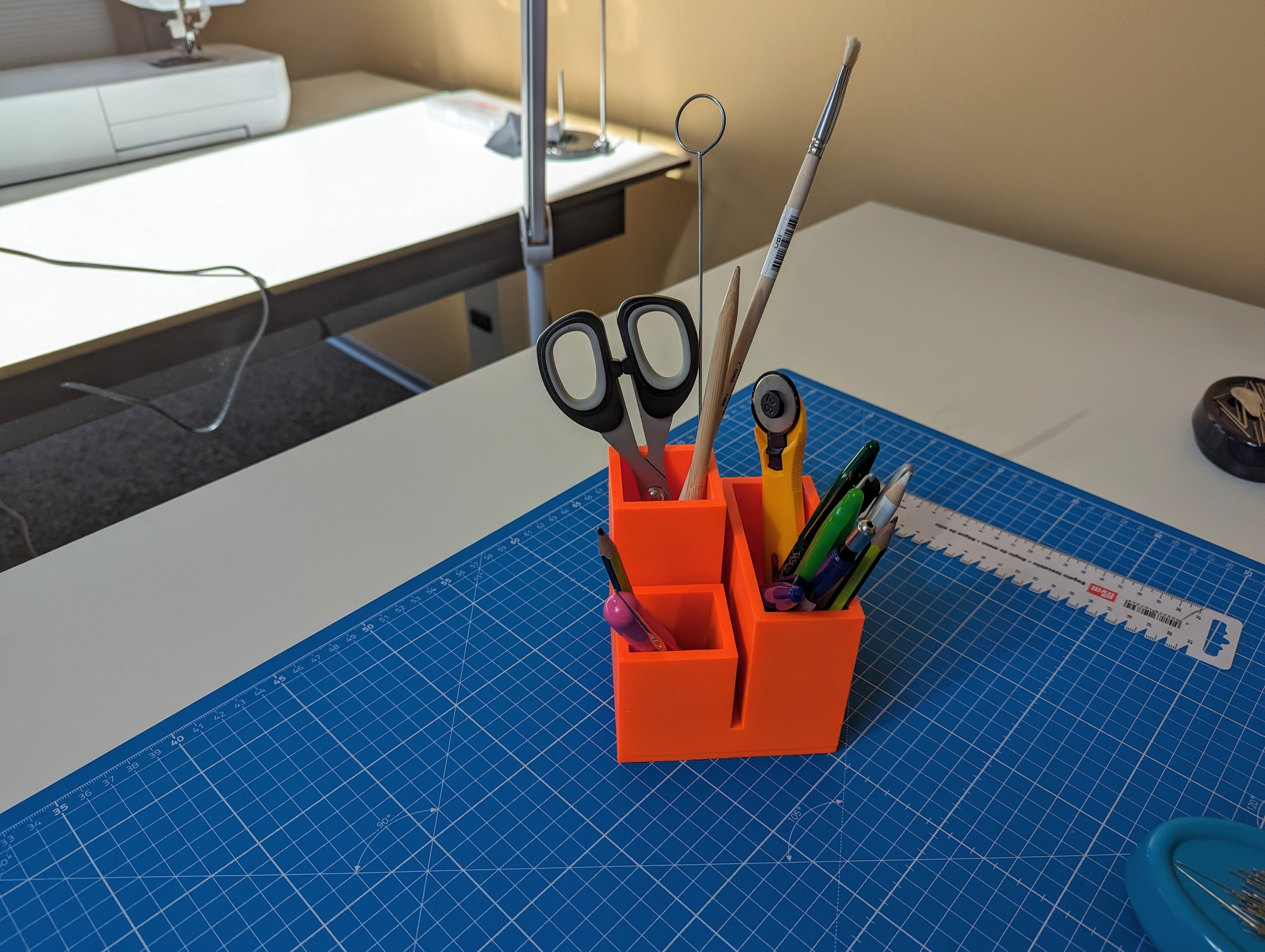 Brick Pen Holder 100 x 100 x 105/85/65 by adsw | Download free STL ...