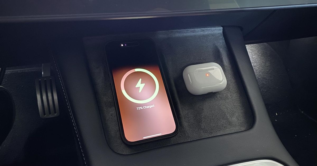 Apple iPhone MagSafe puck adapter for Tesla wireless charging pad von ...