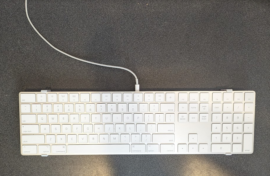 Minimal Mac Keyboard Feet by RockChalkAZ | Download free STL model ...