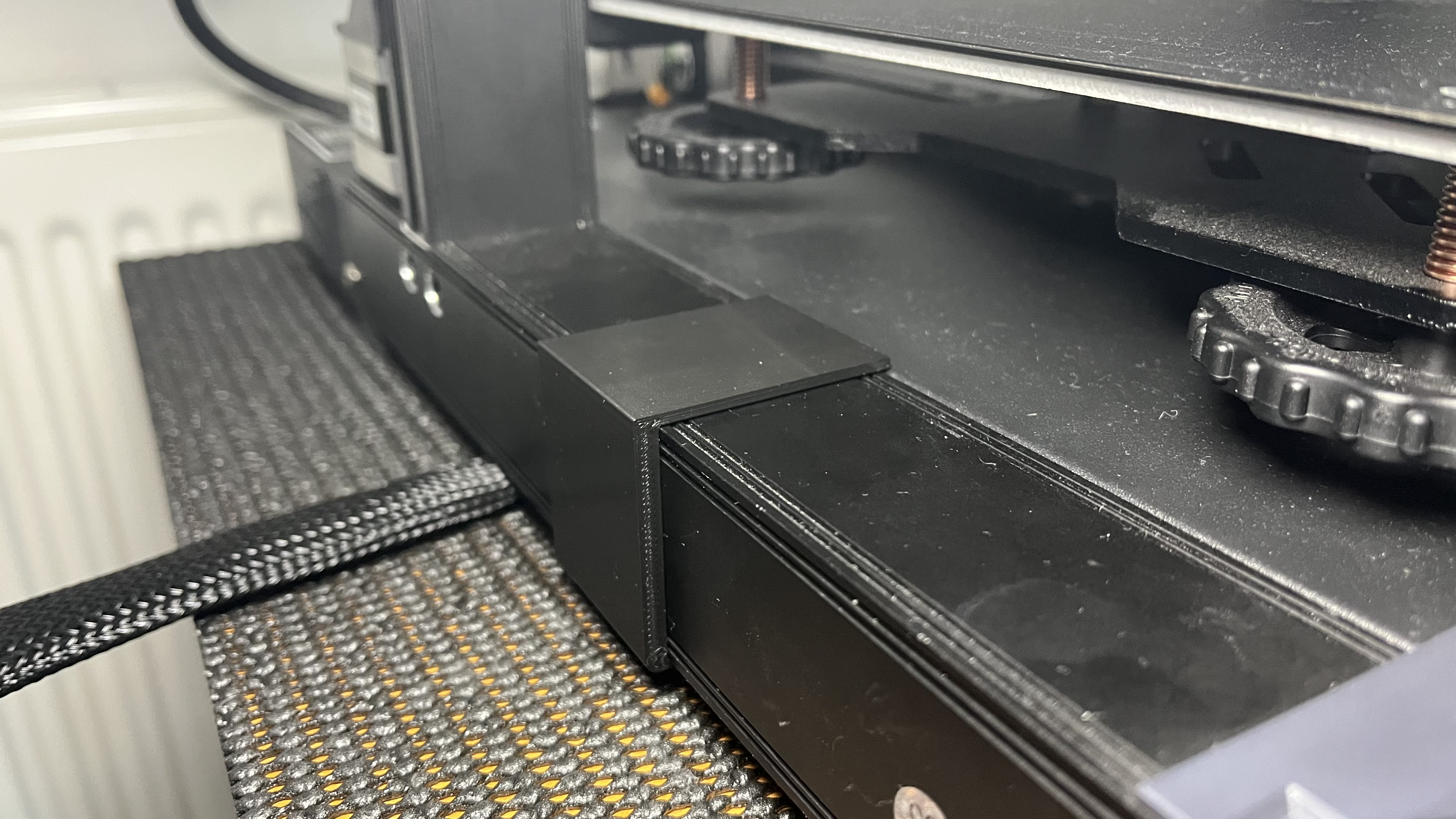 Ender 3 S1 Universal Side Extrusion Mount by Jamburgg | Download free ...