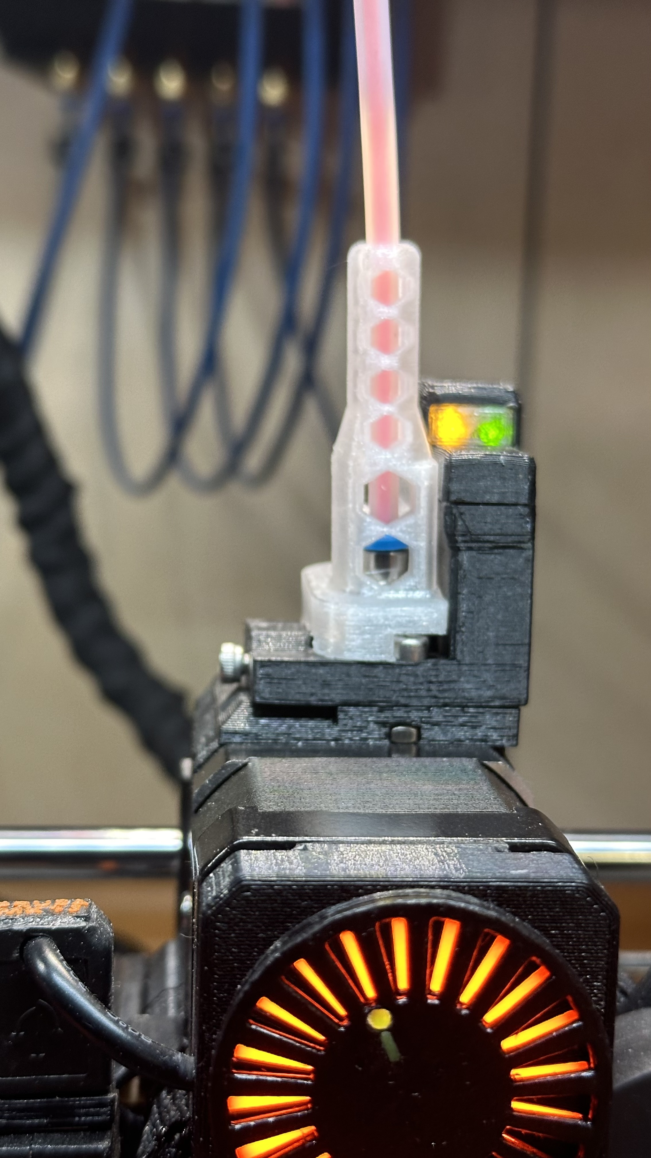 Improoved MMU Filament feeding - PTFE Support by Clamikra | Download ...