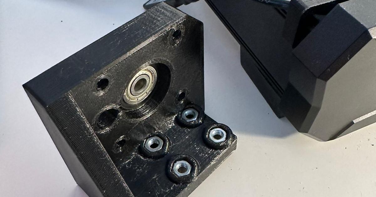 Z-Axis Bracket Upgrade SV06 by Judicibus | Download free STL model ...