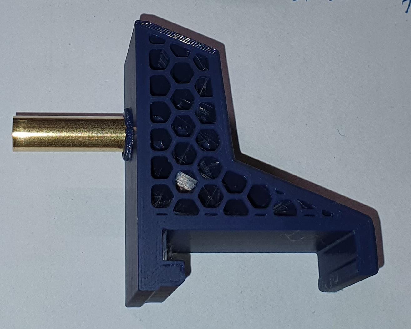 Horizontal Spool holder with hole for 8mm tube by Clif | Download free ...