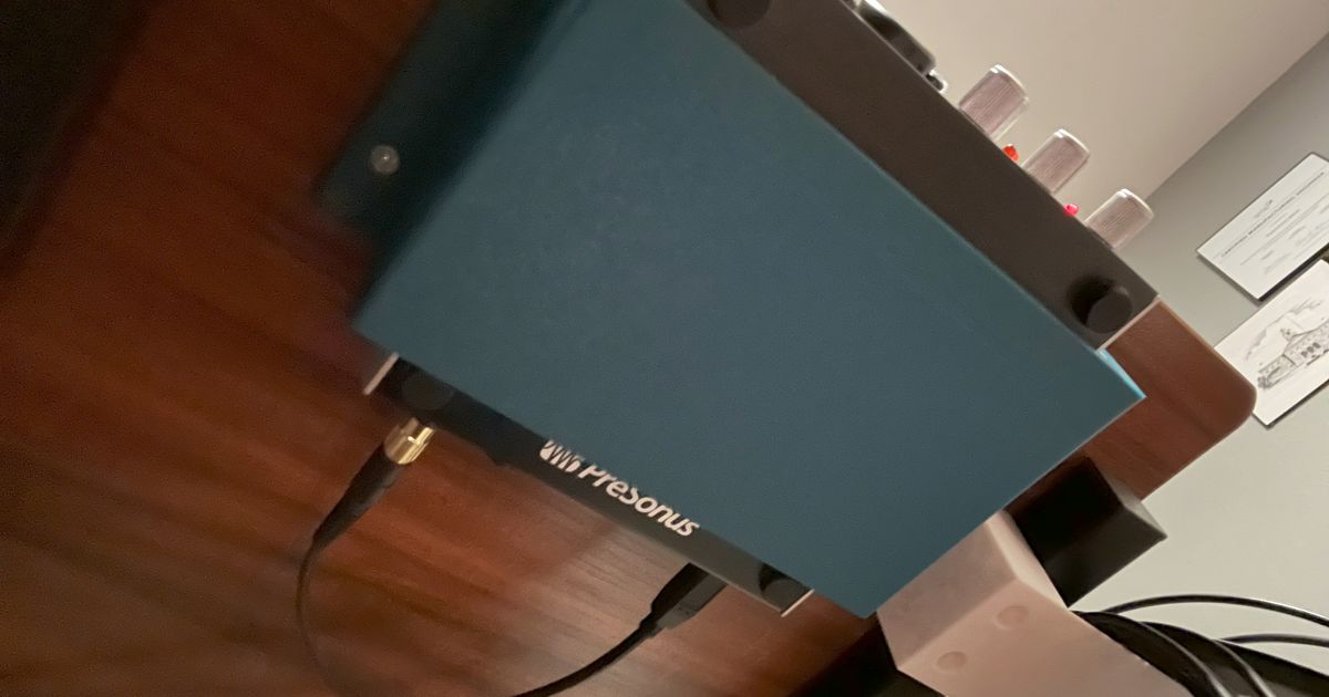 PreSonus Audiobox USB96 Underdesk Mount por Pilotreyes | Descargar ...