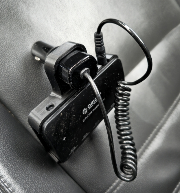 4 port 12 volt powered USB charger bracket by mfraz74 | Download free ...