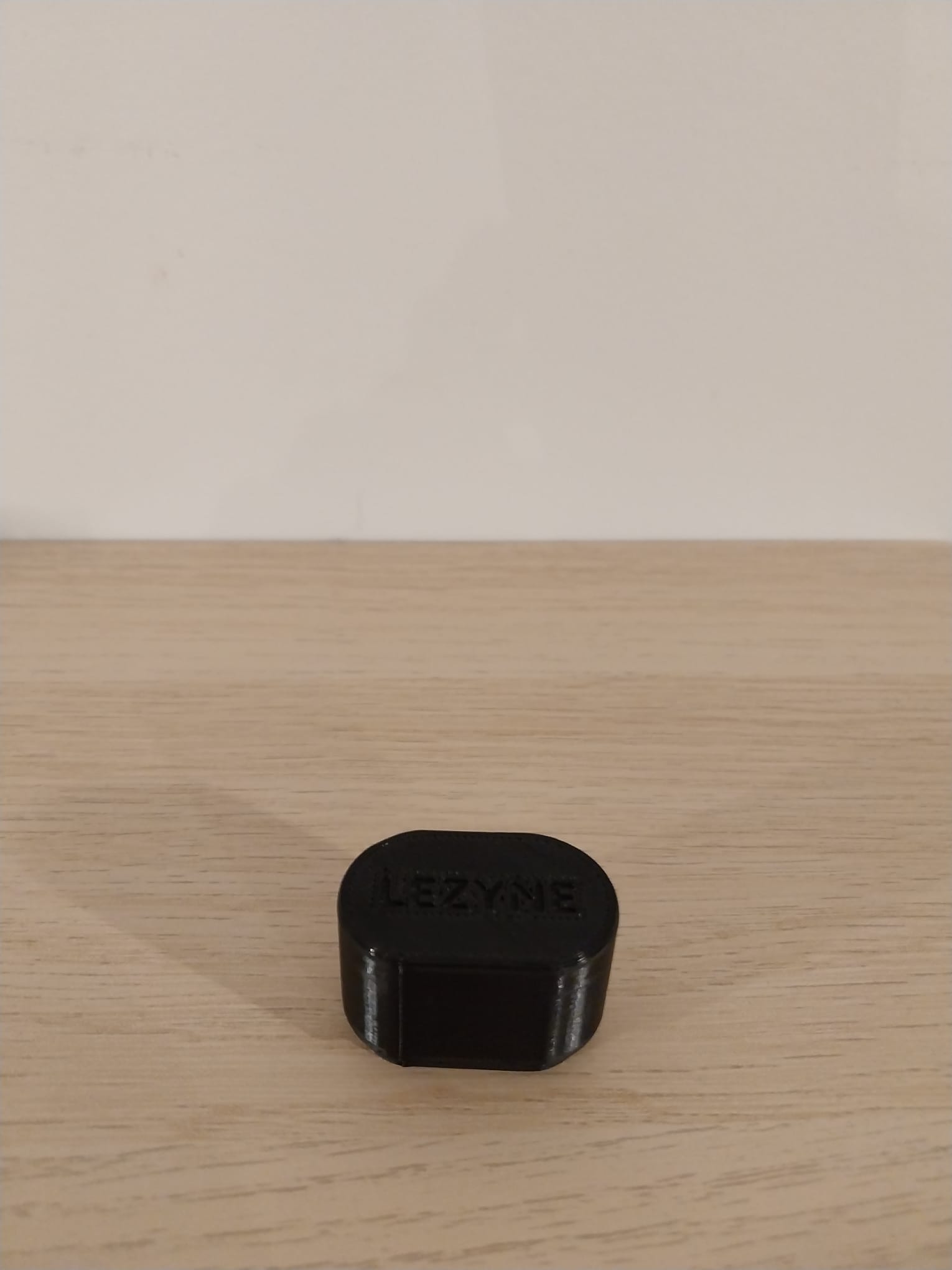 Lezyne minidrive bycicle lamp cover V2 by Ruben Hauwaerts | Download ...
