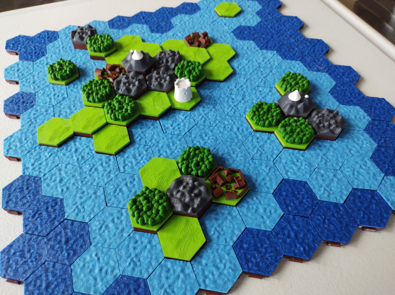 Manu Militari - Base set (hexagonal terrain tiles system and ...
