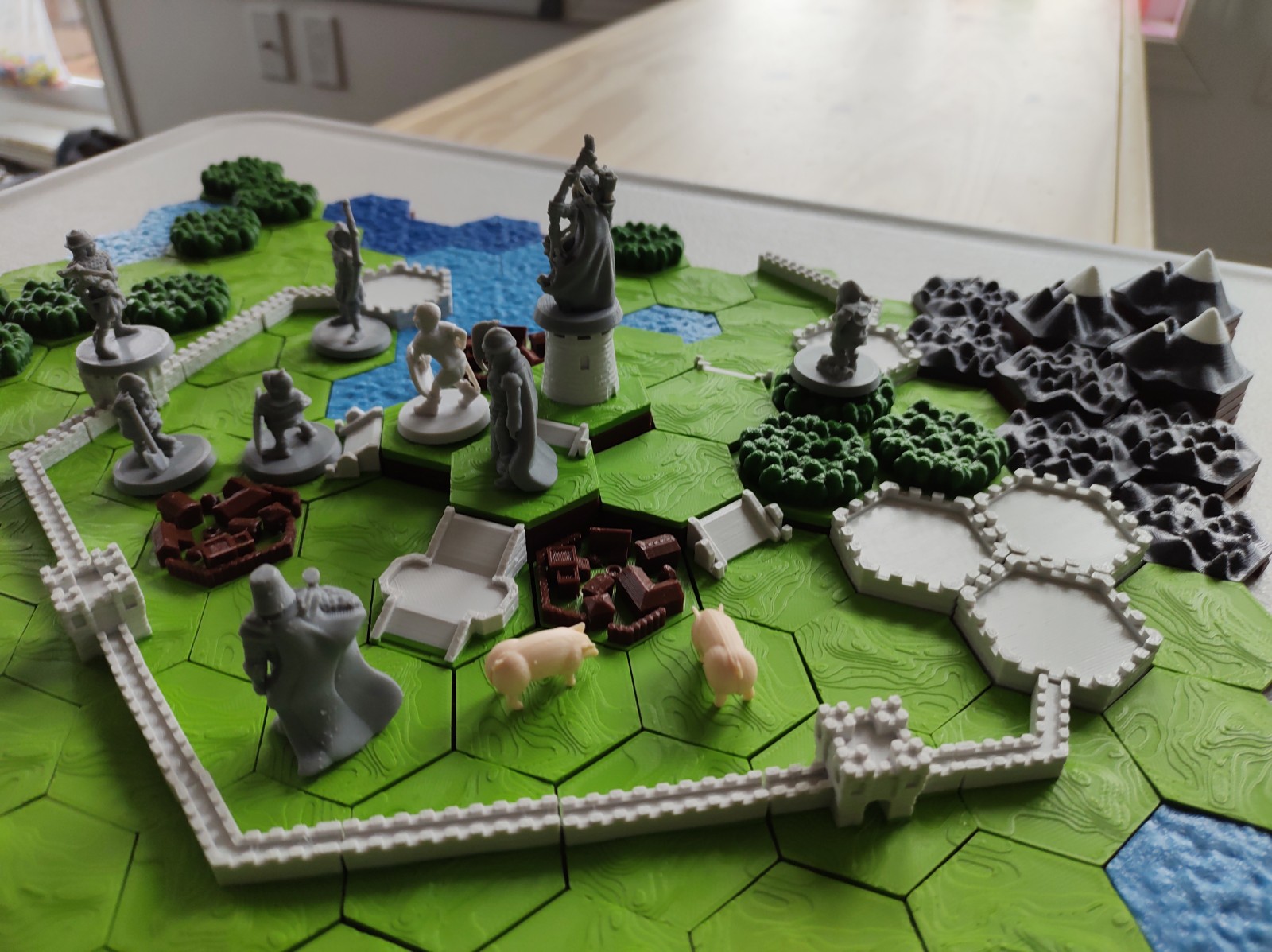 Manu Militari - Base set (hexagonal terrain tiles system and ...