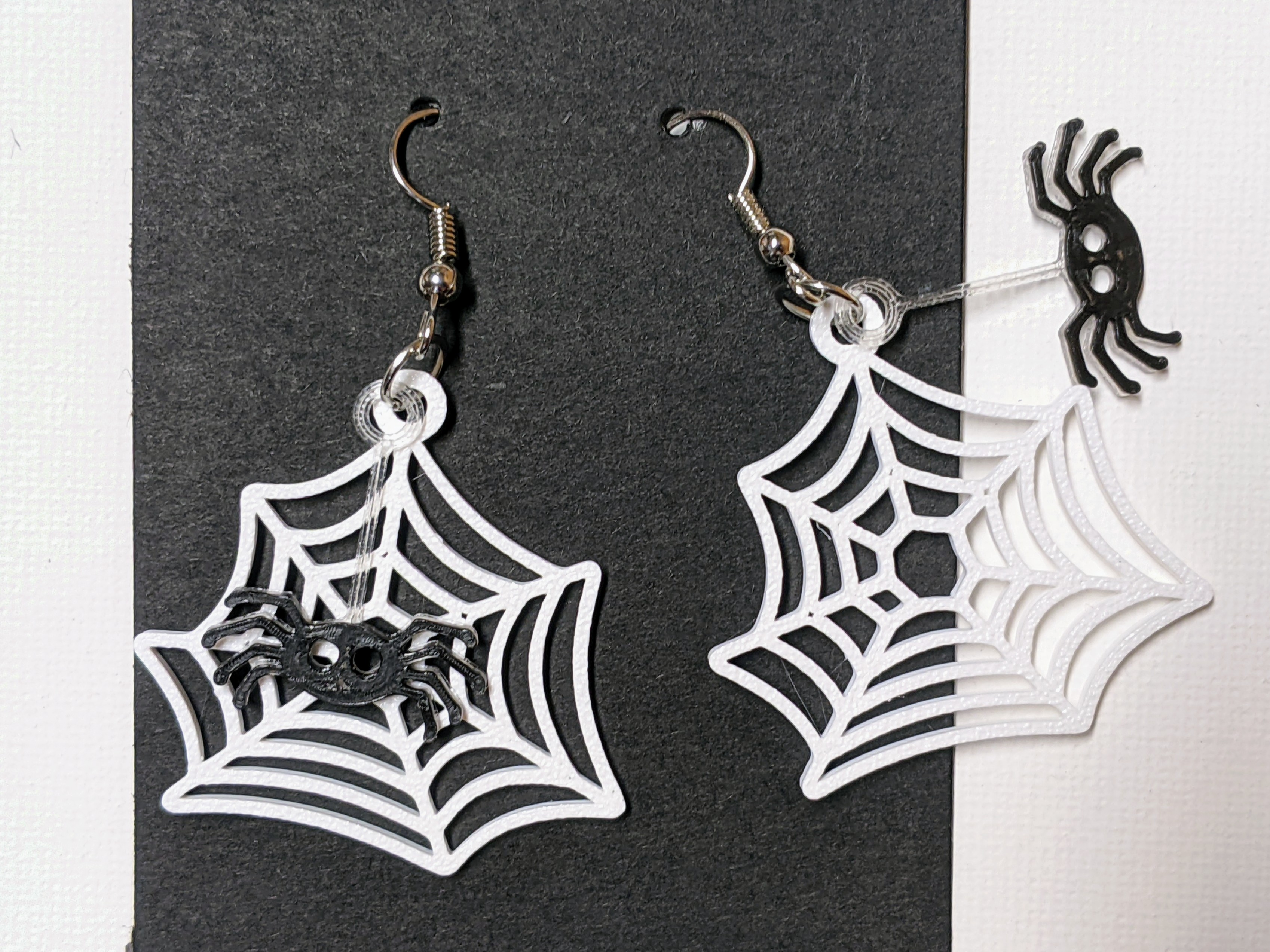 Halloween Dangling Spider Web Earrings by Grandpa 3DPrints | Download ...