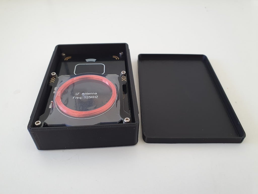 Proxmark 3 easy box by DrMsnfear | Download free STL model | Printables.com