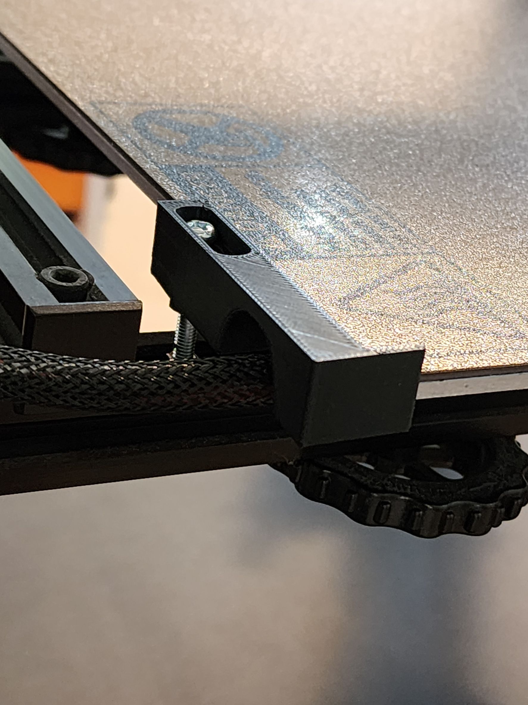Flip version of PEI_Bed_Guide_Cable_Cutout by Jirawin Thiratitsakun ...