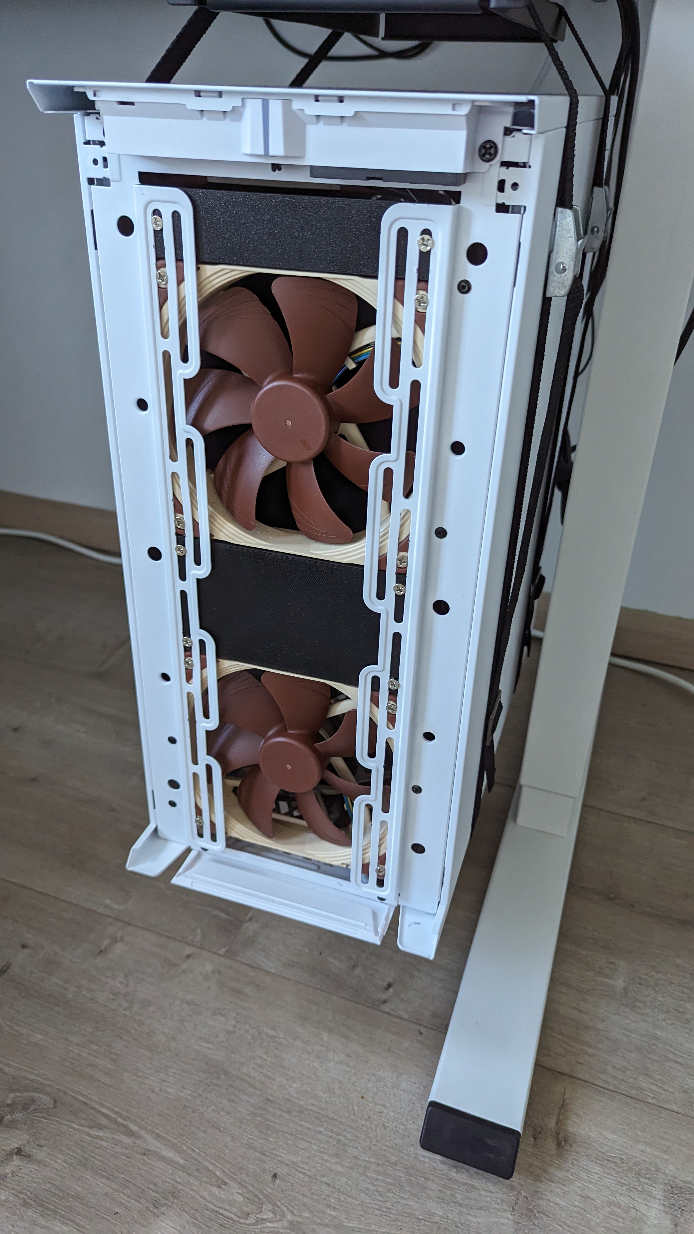 Mesh Front for Fractal Design R7 Compact by d717an | Download free STL ...