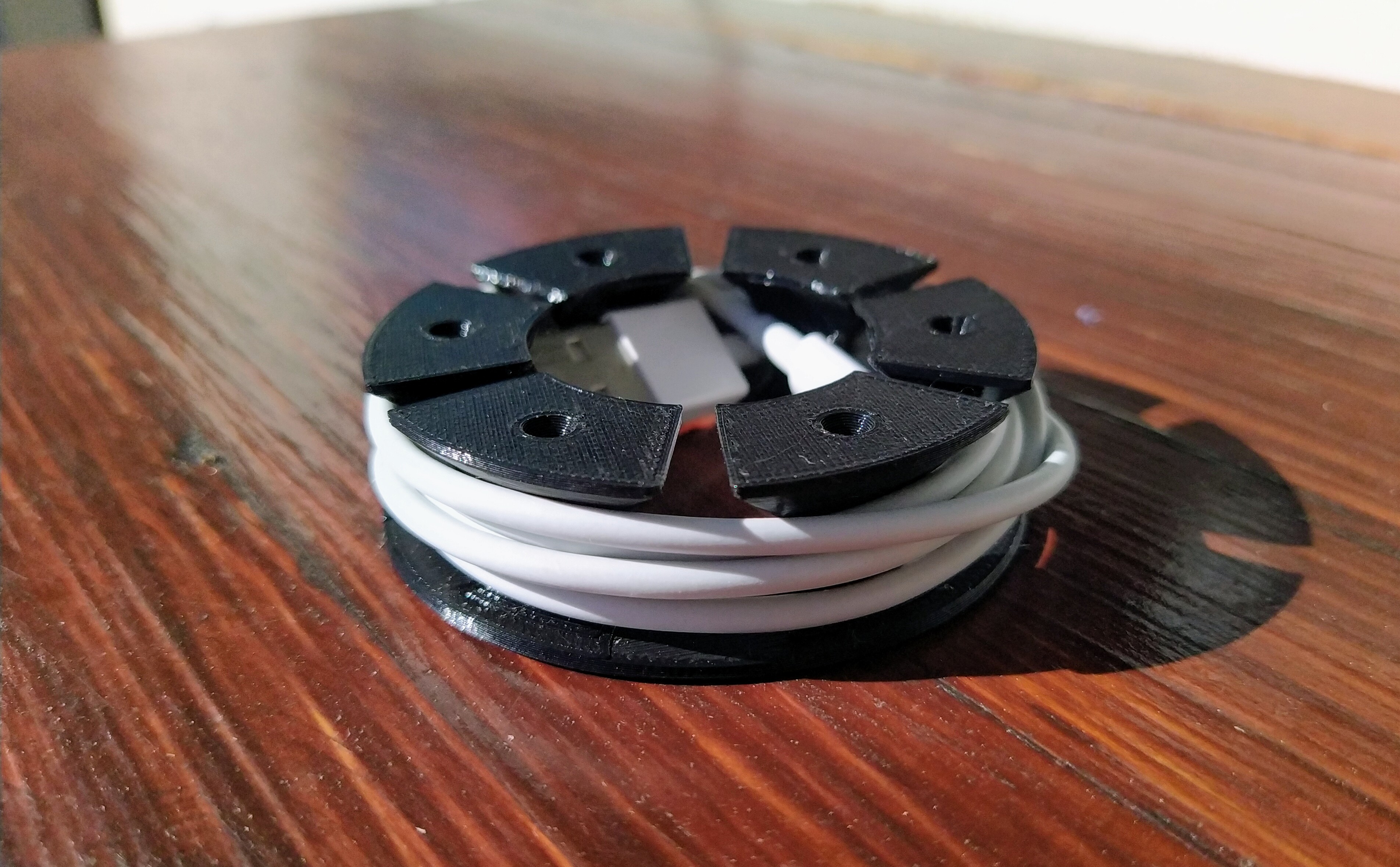Circular cable organizer V60 by Arasti | Download free STL model ...