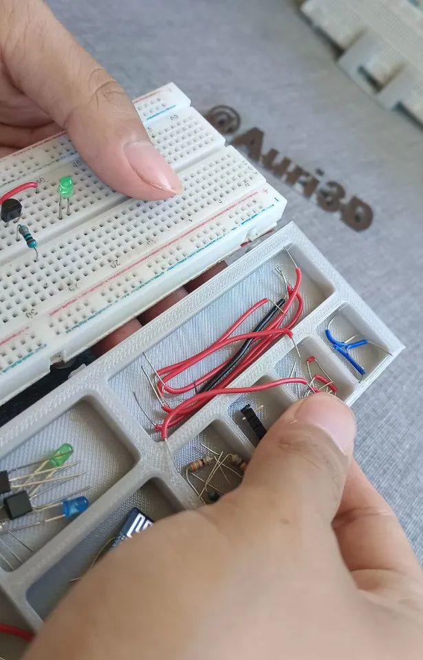 Organizador para Protoboard ( Breadboard Organizer ) by Auri3D | Download free STL model ...