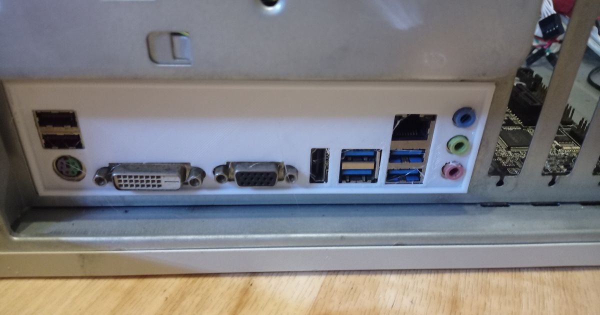 Universal IO shield with shapes by patrik podéšť | Download free STL ...