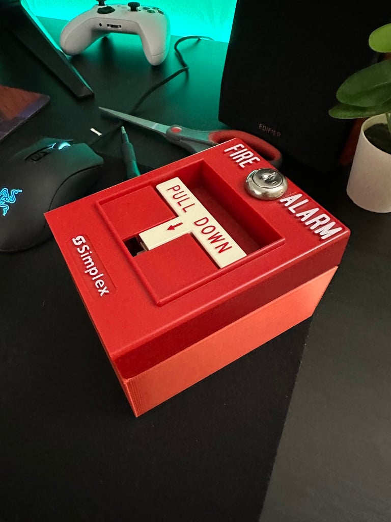 Simplex Pull Station Back Box with D1 Mini ESP32 Slot (Parameterizable ...