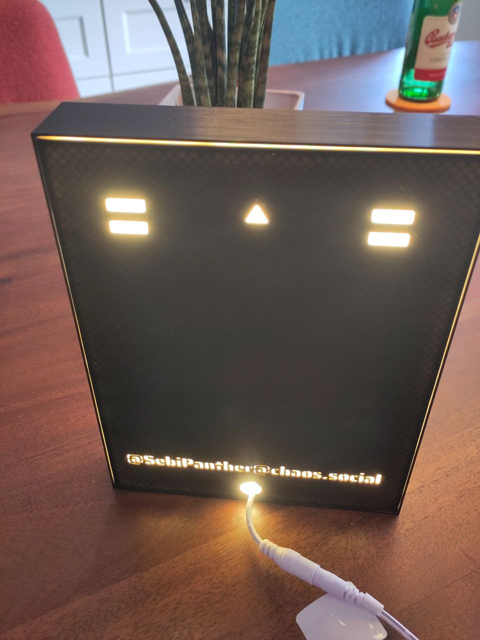 Easy to customize OpenScad Script for LED Box to illuminate Signs or ...
