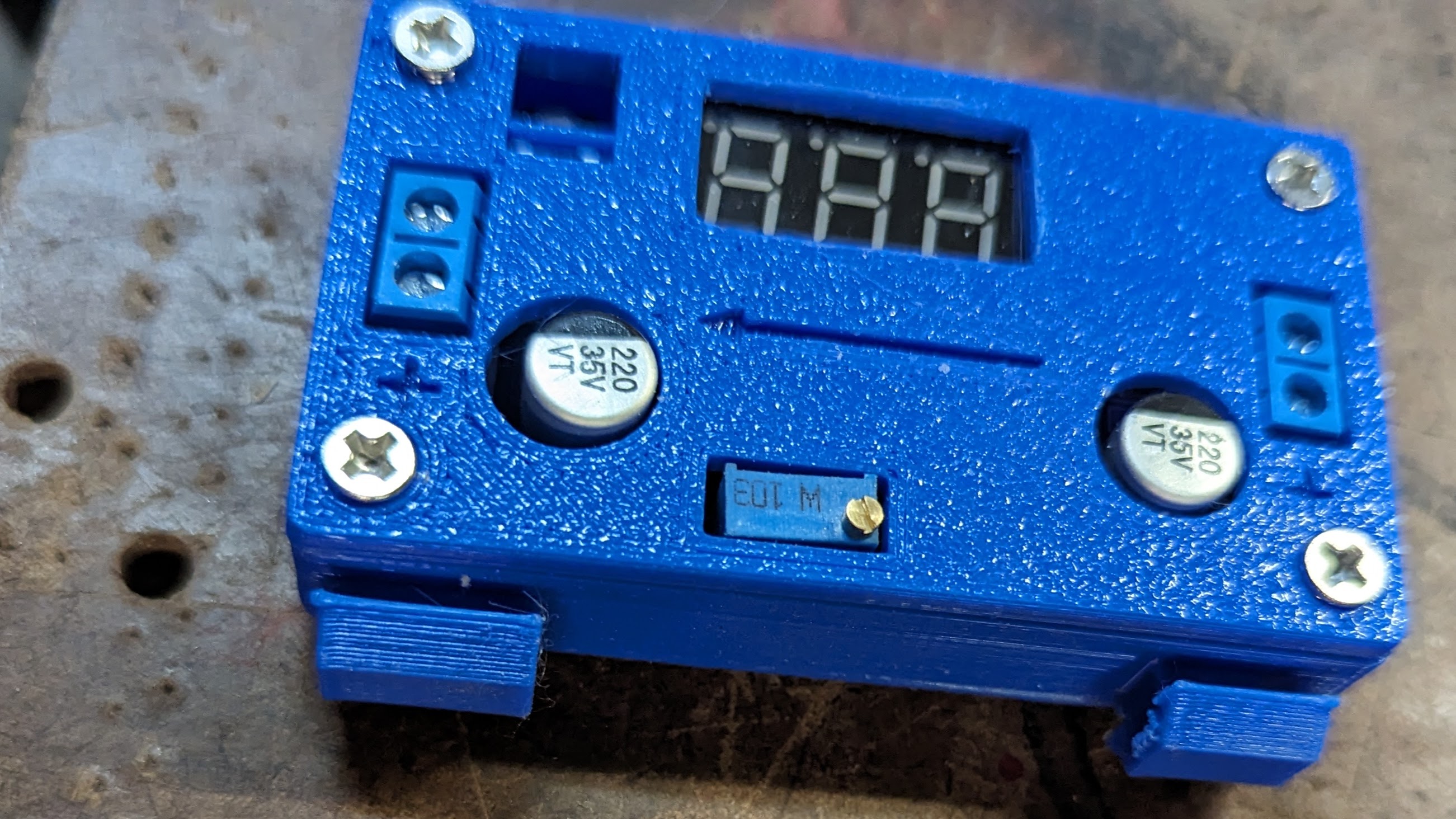 LM2596S Case with 2020 Extrusion Mount by critter42 | Download free STL ...