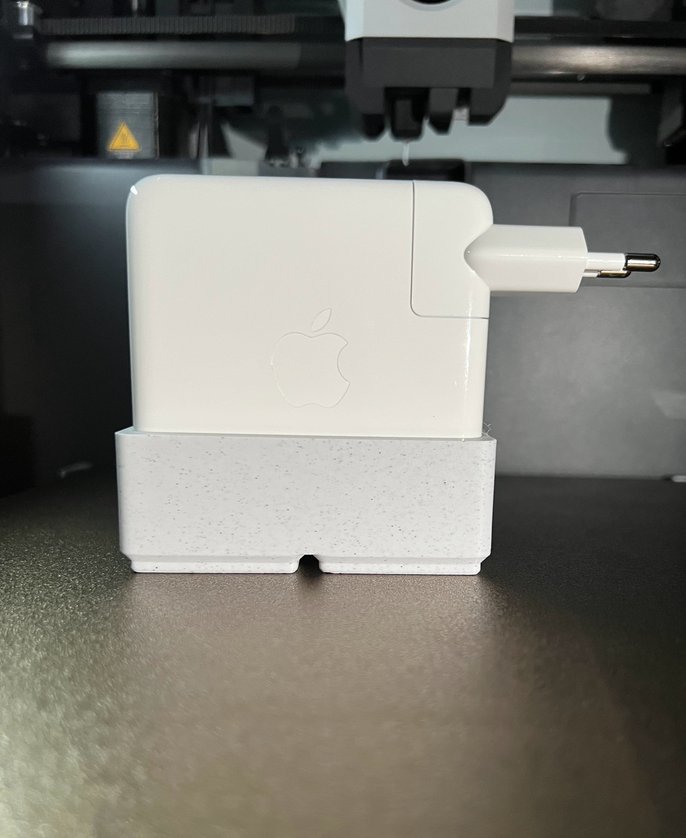 Gridfinity Apple MacBook Charger 96w by agilellama | Download free STL ...
