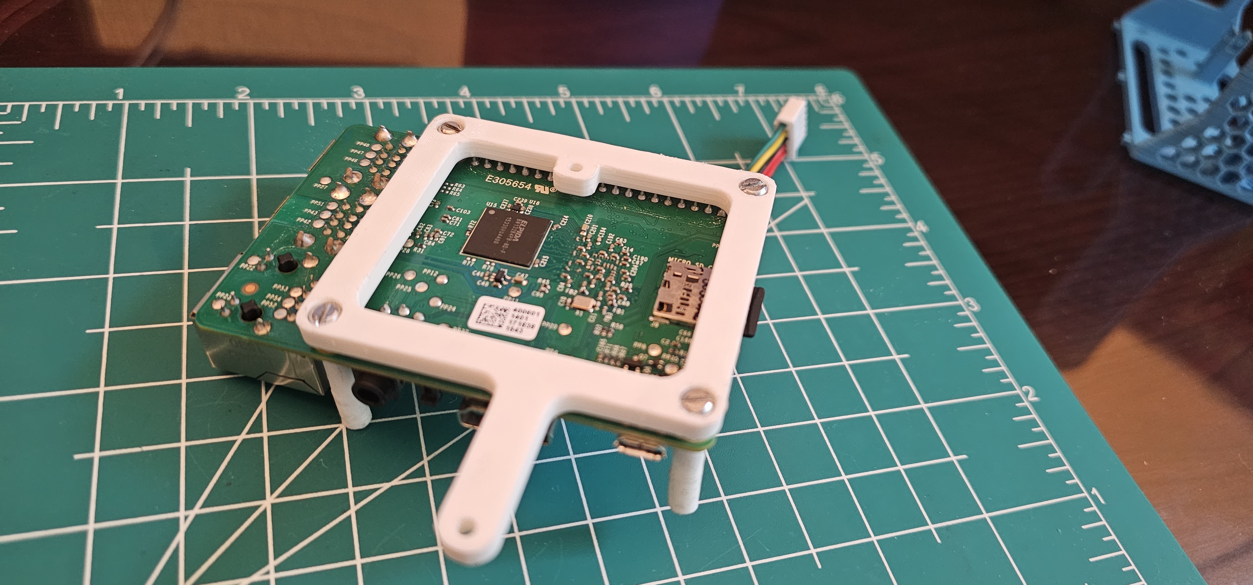 BTT SKR Pico Mount for Ultimaker 2 by Saul | Download free STL model ...