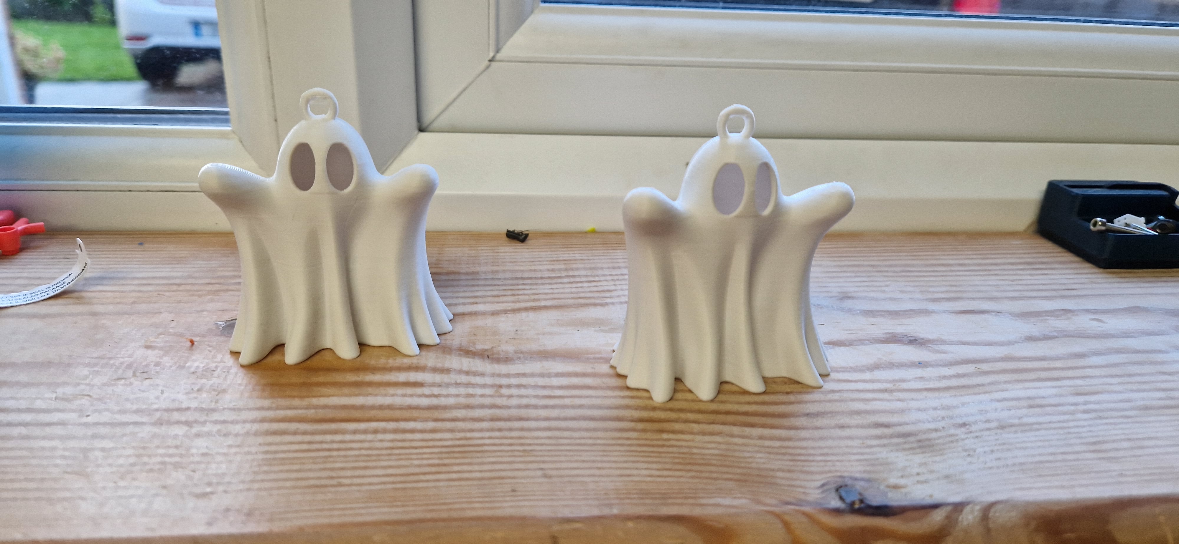 Hollow Ghost with a hoop by Corbin1747 | Download free STL model | Printables.com
