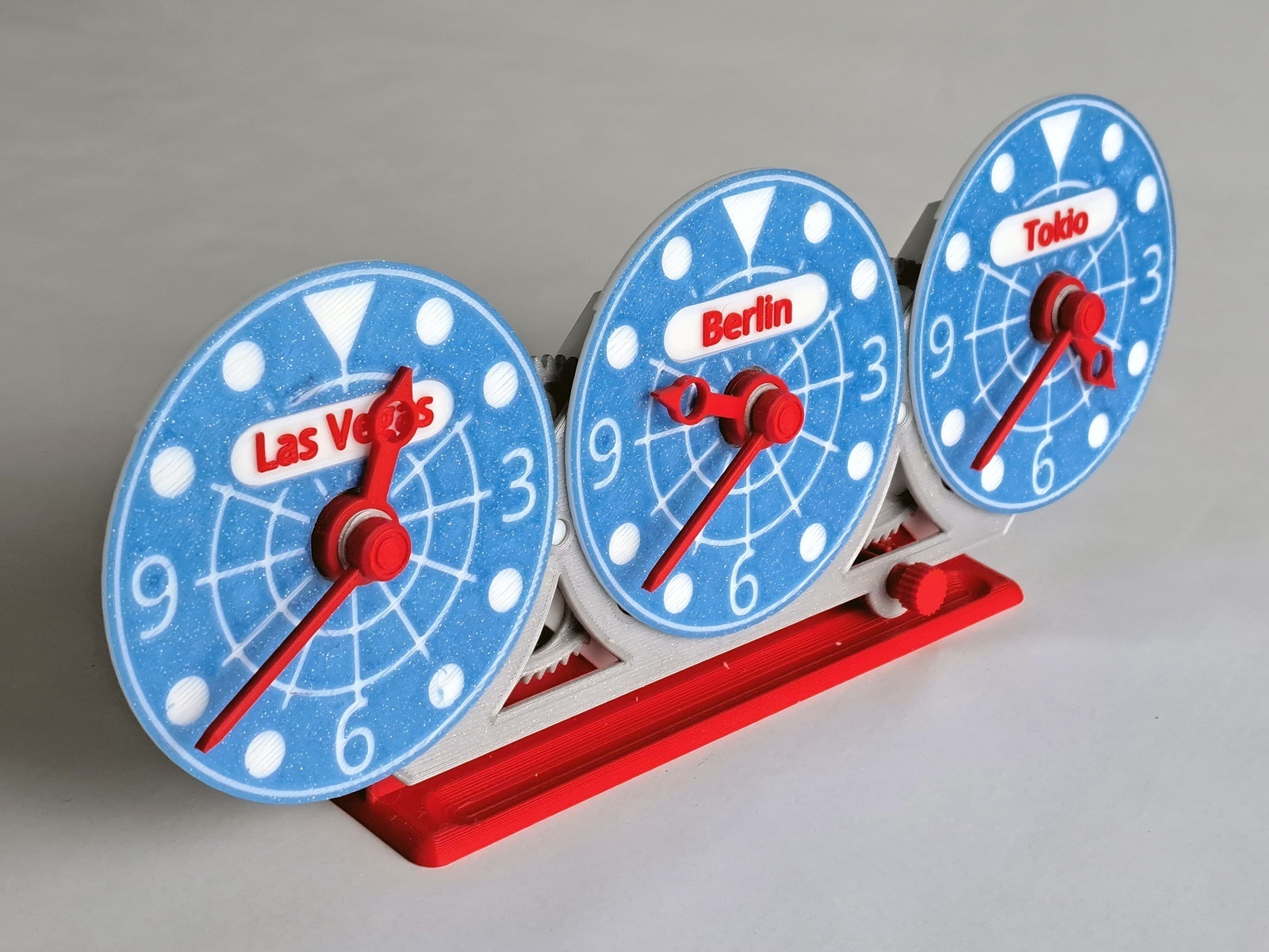 World Clock with 3 Time Zones by Bootjevaarder | Download free STL ...