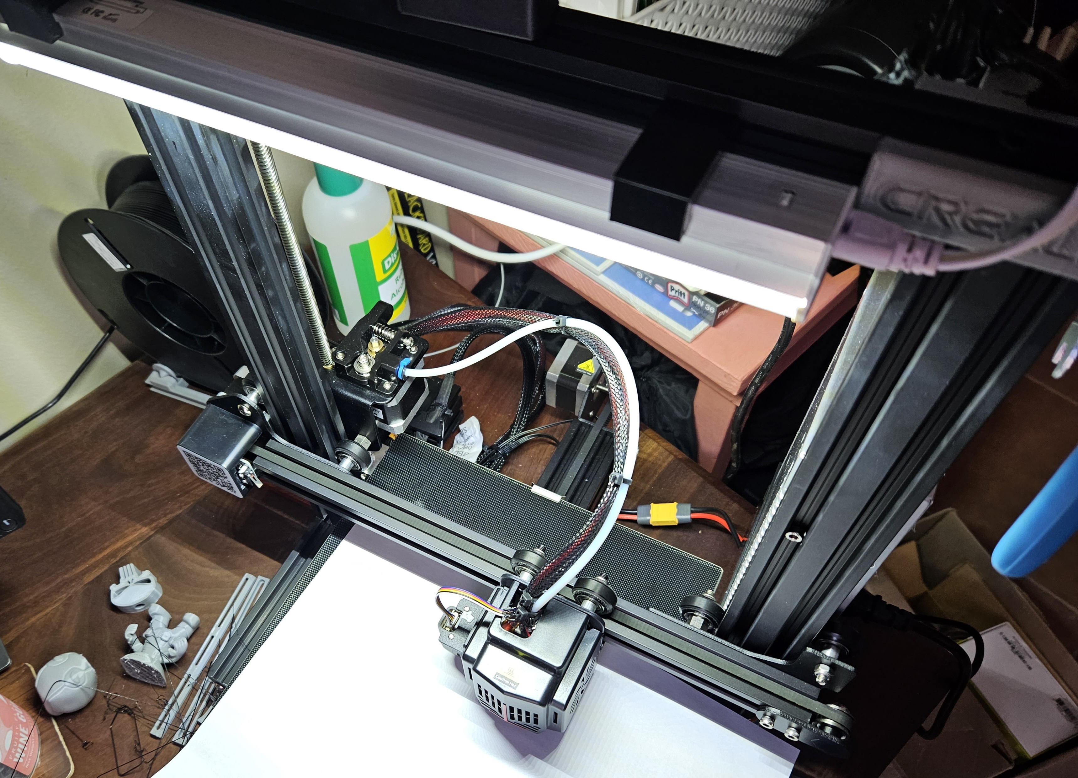 LED Bracket for extrusion mounting by PieterV3D | Download free STL ...