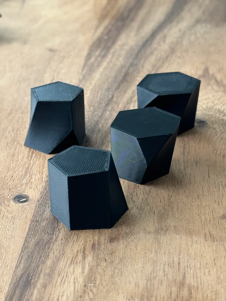 Stout Scutoid by ImAndrewPons | Download free STL model | Printables.com