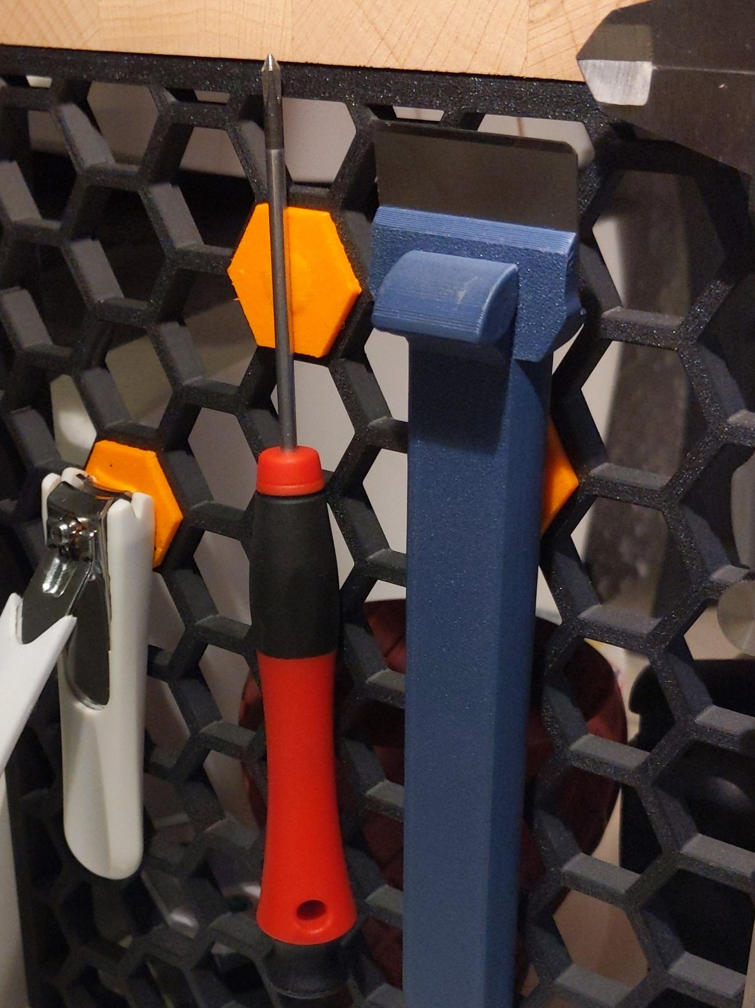 Hsw Honeycomb wall magnet by Manuel | Download free STL model ...