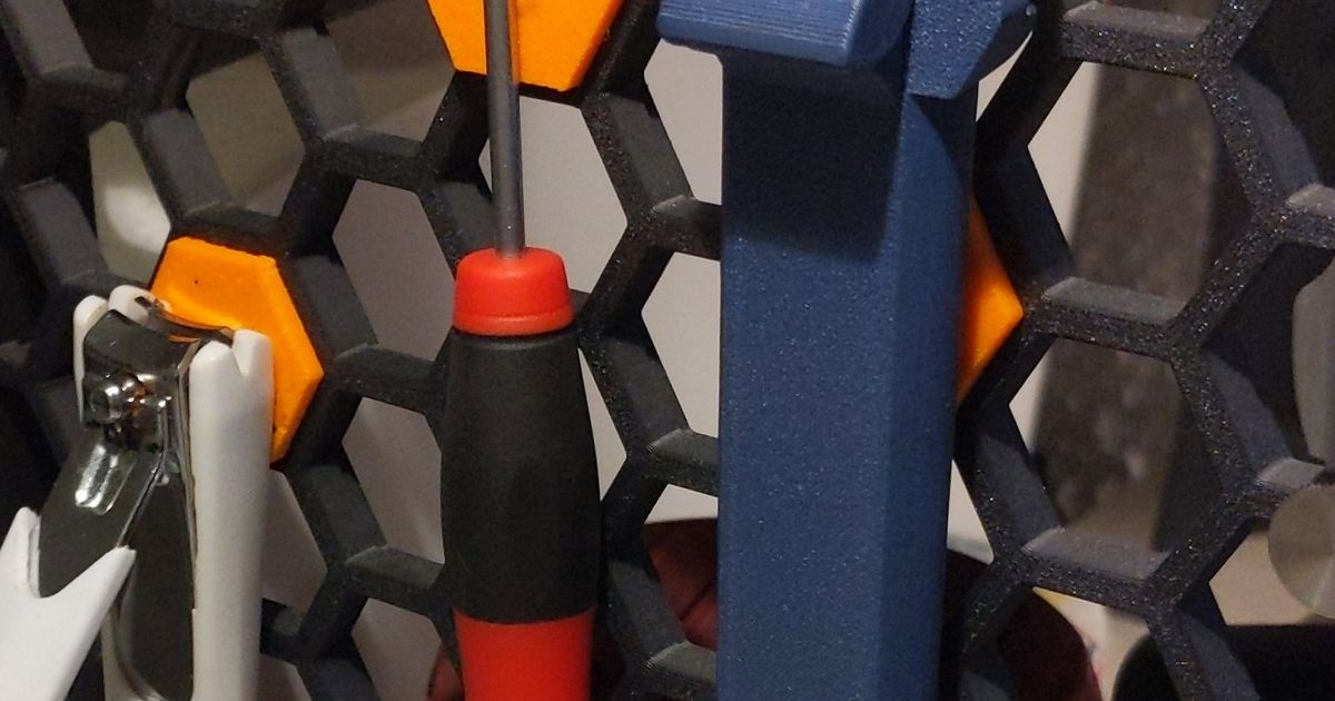 Hsw Honeycomb wall magnet by Manuel | Download free STL model ...