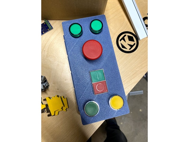 Button box for 22mm buttons/lights by coredump | Download free STL ...