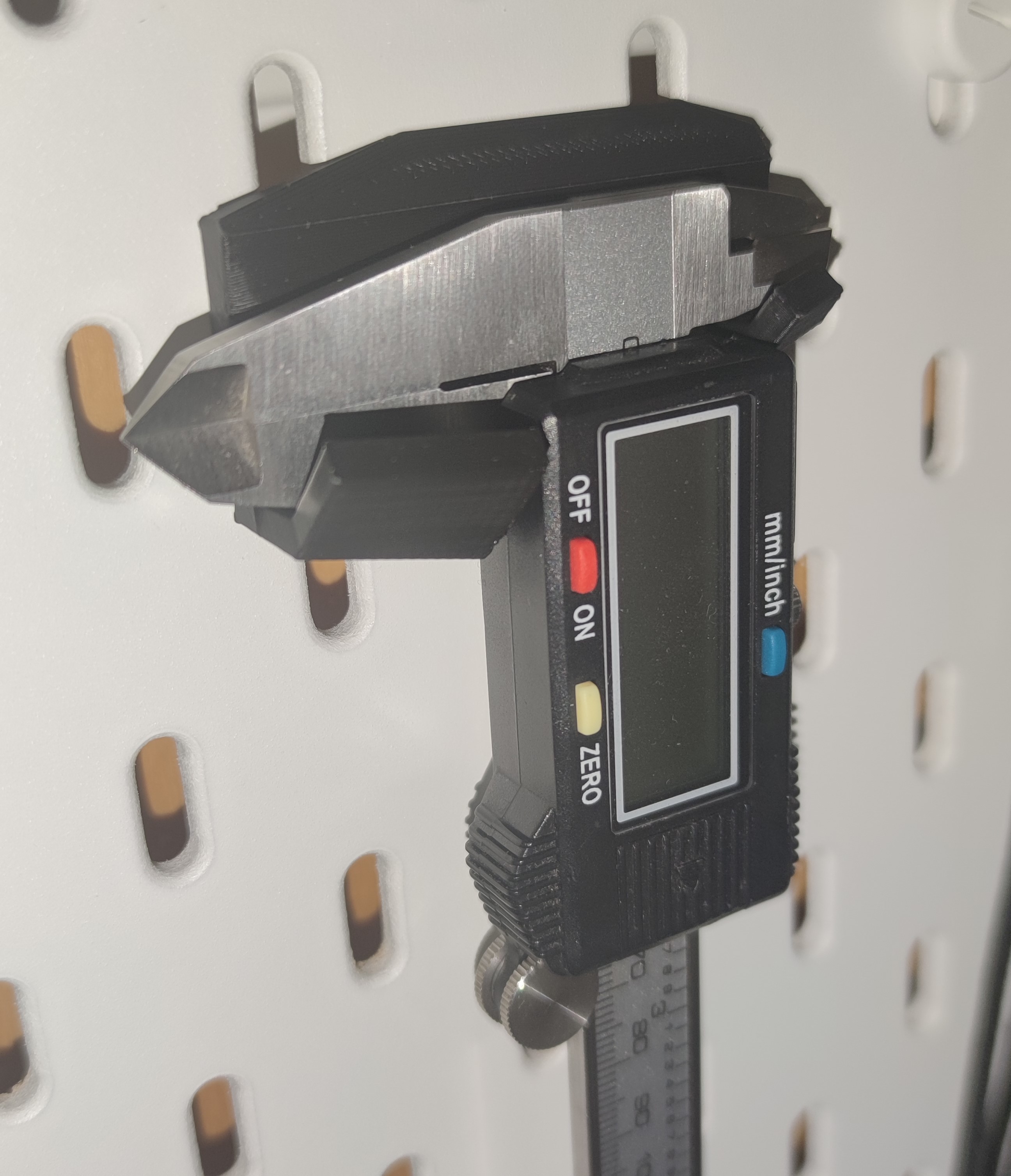 Skadis Caliper Holder - T-Nut Mounting System by NickUfer | Download ...