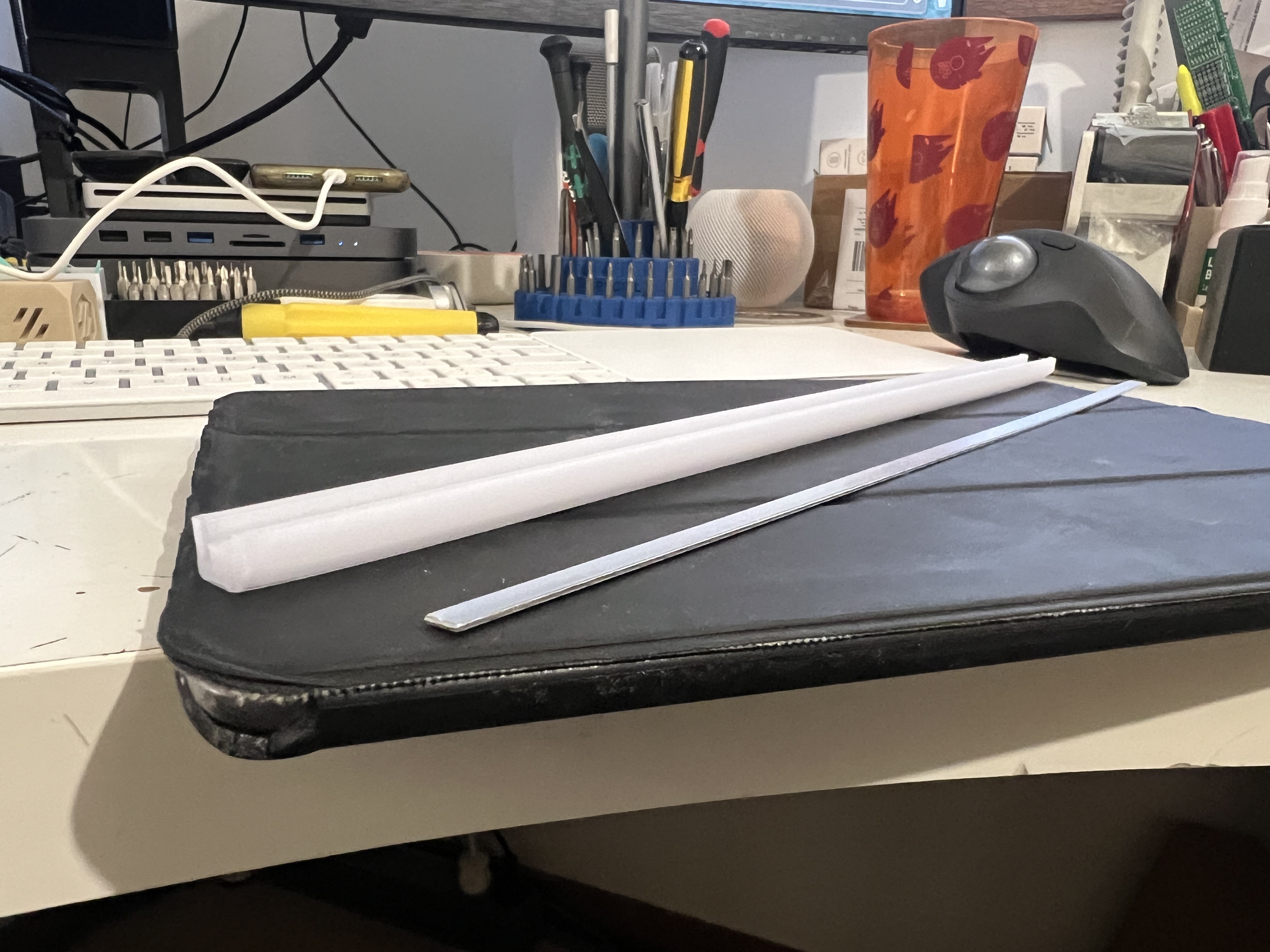 Simple Angled LED Strip Diffuser por djos_1475 | Descargar modelo STL ...