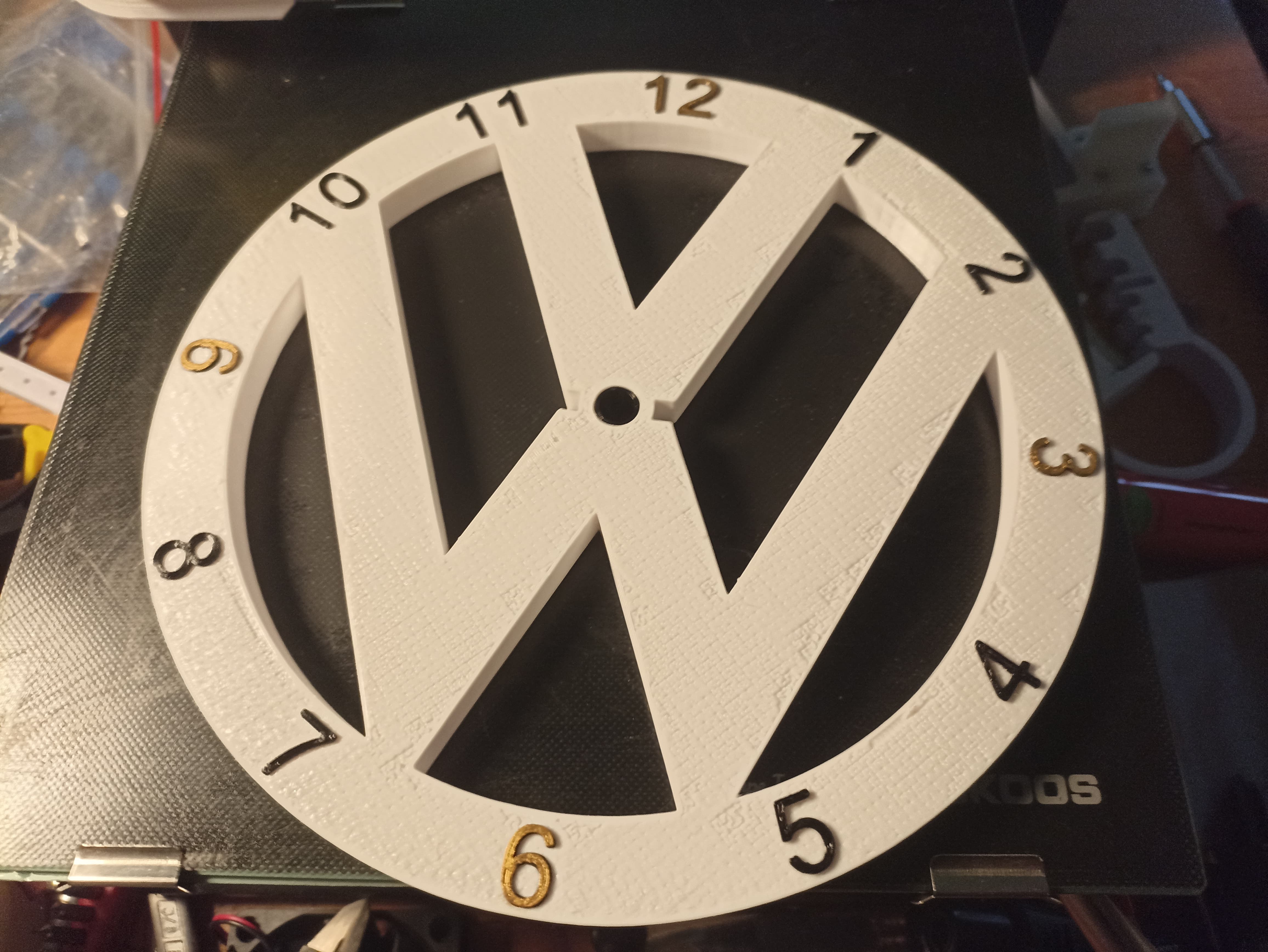 Volkswagen clock face by sleeptyper | Download free STL model ...