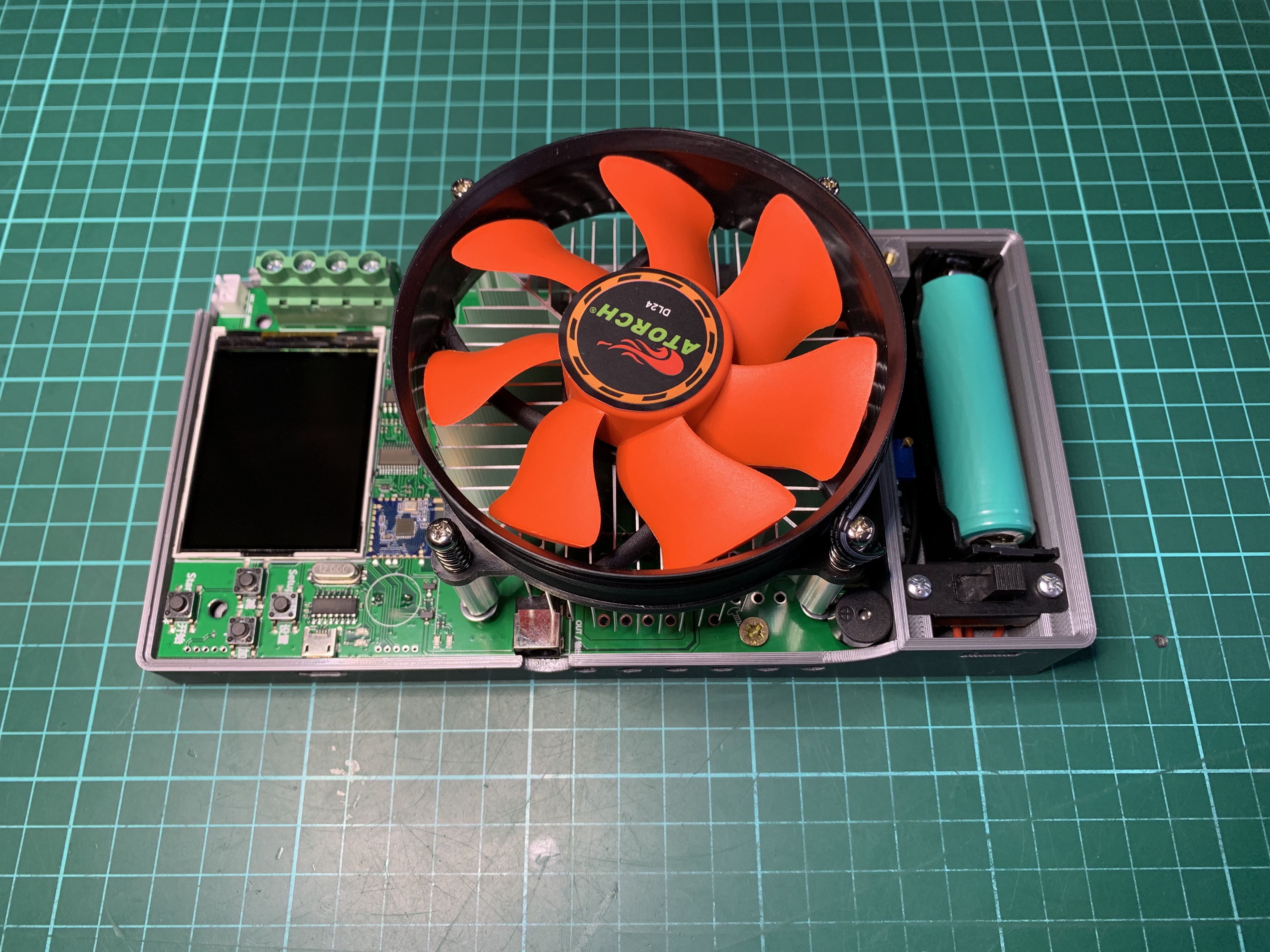 Atorch DL24 Electronic Load module Case da Wiseone | Scarica il modello ...