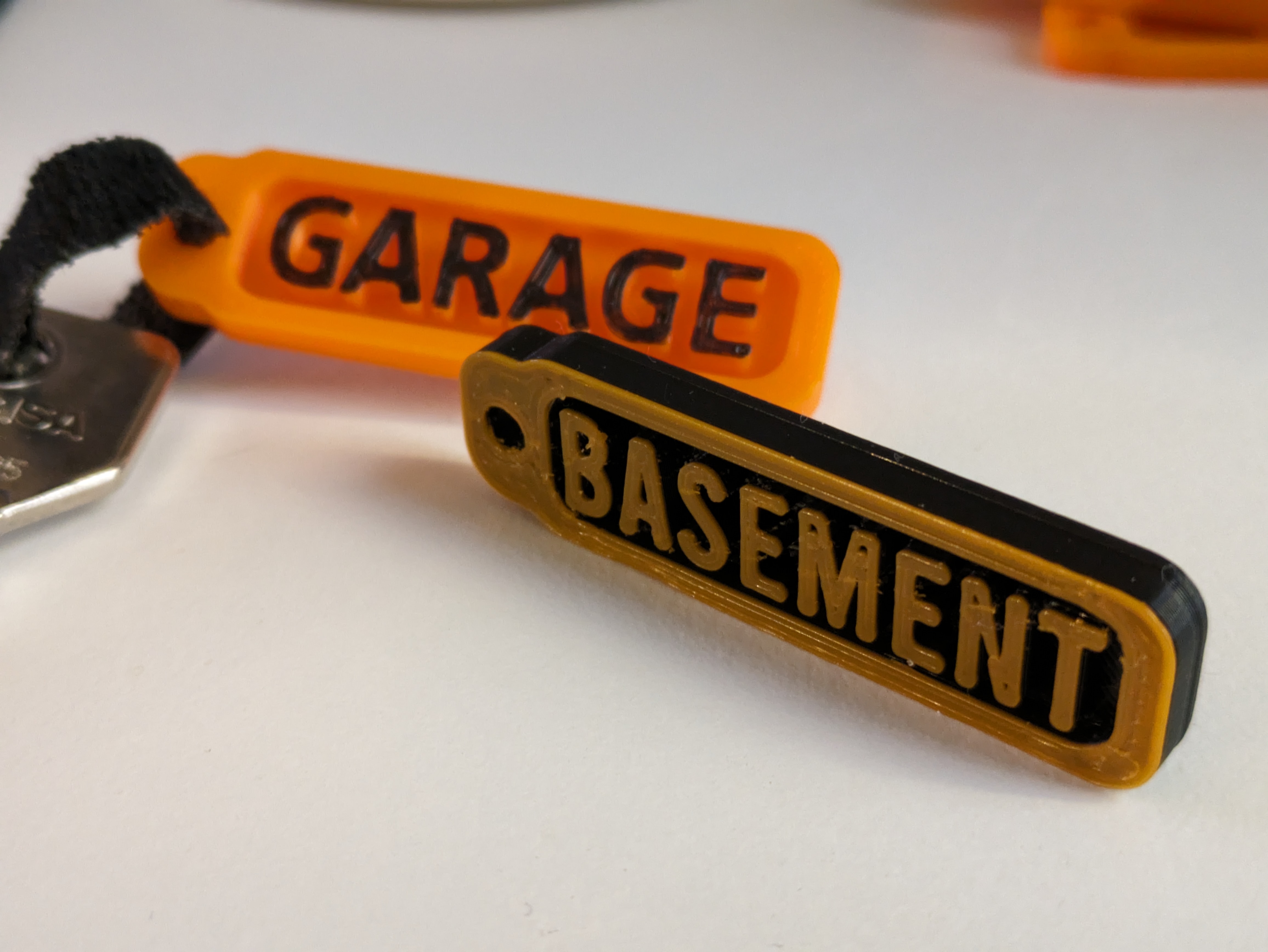 Simple keychain for every room - customizable by Mattia | Download free ...